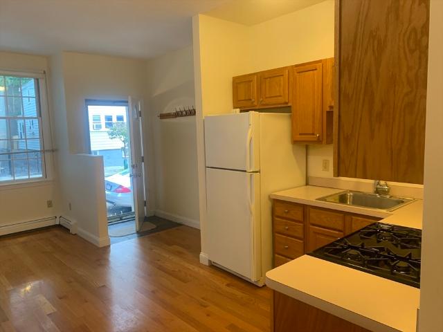 202 Hurley St, Cambridge, MA 02141 | MLS #73546