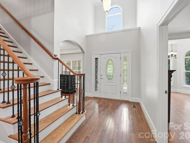 202 Indian Trail