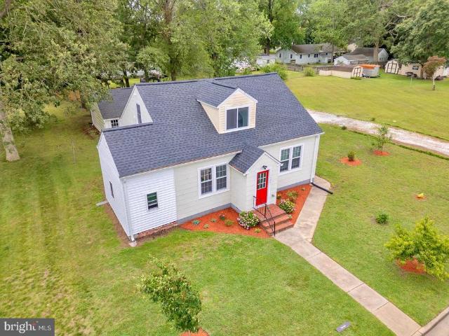 202 Oak Street