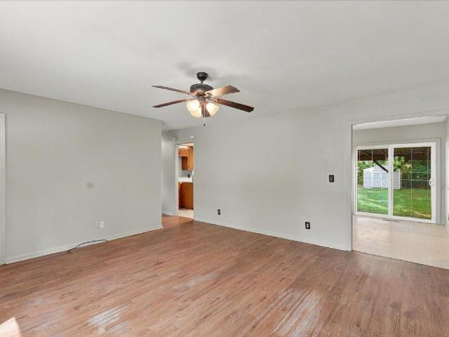 202 Oakcrest Drive