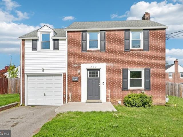 202 Old Dupont Rd, Wilmington, DE 19804