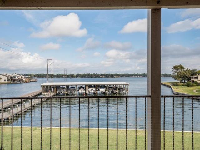 202 Lakeview Ter Unit A, Conroe, TX 77356