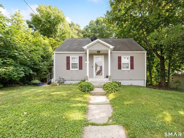 202 Moran St, Waterbury, CT 06704