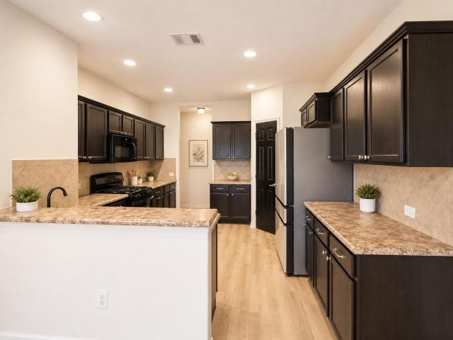 202 Mossberg Ln