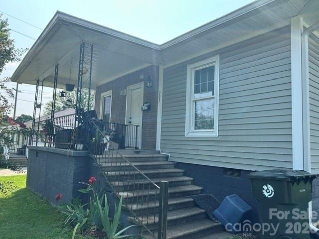 202 McConnell St, Clover, SC 29710