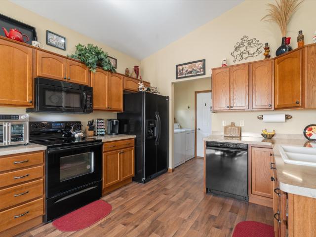 202 Meadow Ct, Unit 14