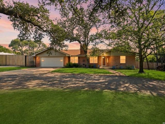 202 Mesa Alta St, San Antonio, TX 78232