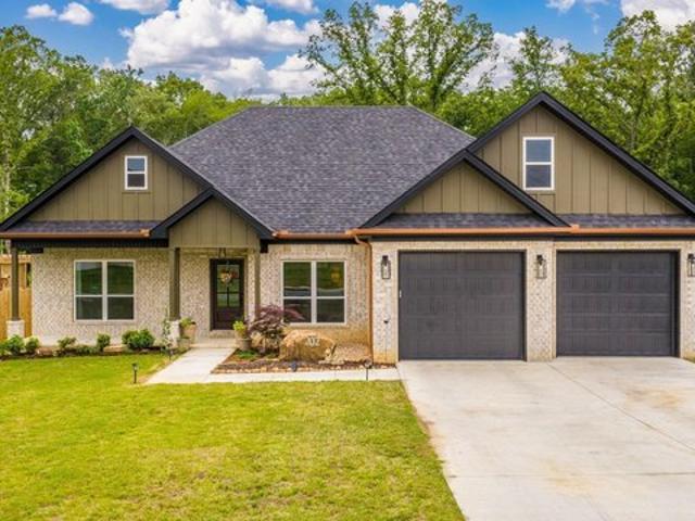 202 Michelle Dr, Beebe, AR 72012