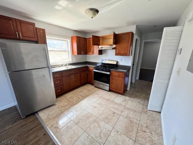 202 Mill St