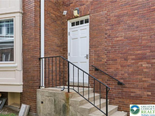202 N 17th Street D