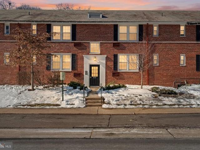 202 N George Mason Dr Unit 202 2, Arlington, VA 22203