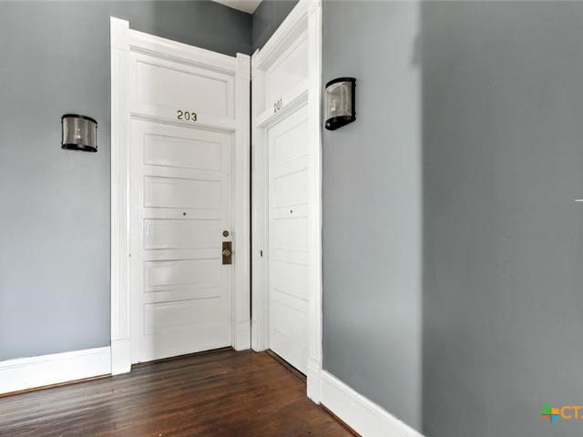 202 N LBJ Dr, Unit 202, San Marcos, TX 78666 | MLS #611624