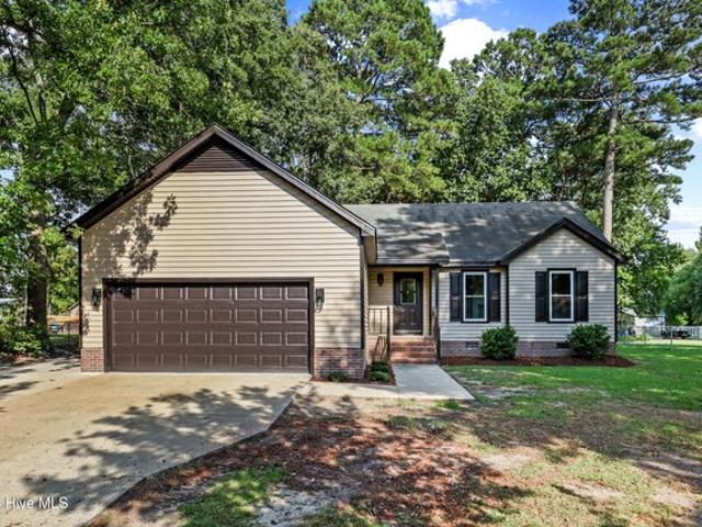 202 N Pointe Dr, Goldsboro, NC 27530