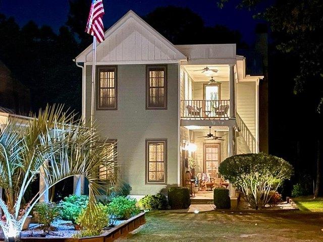 202 Newport Dr, Greenwood, SC 29649