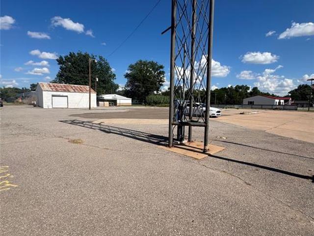 202 S 4th Street