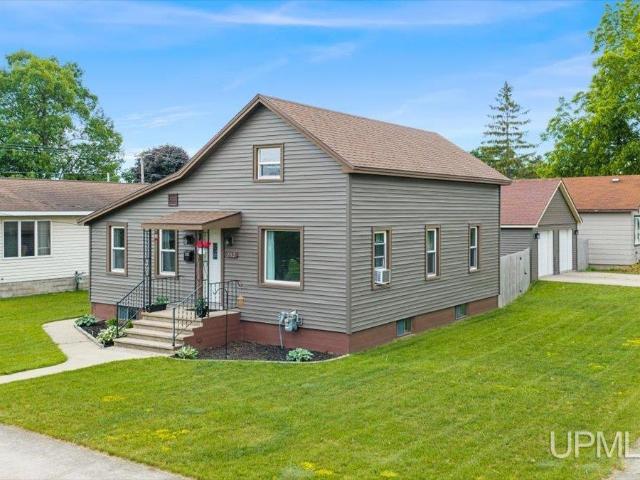 202 S 3rd Street