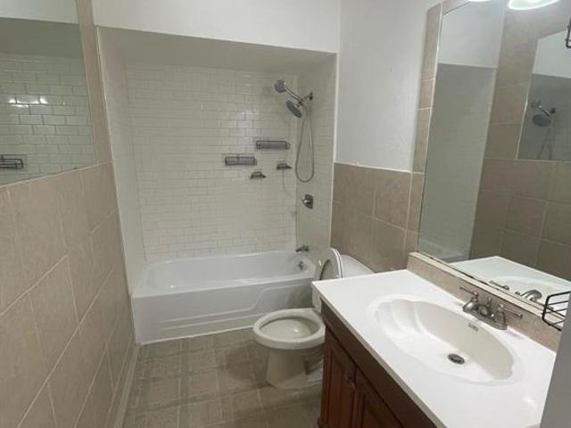 202 S Willomet Avenue # 4