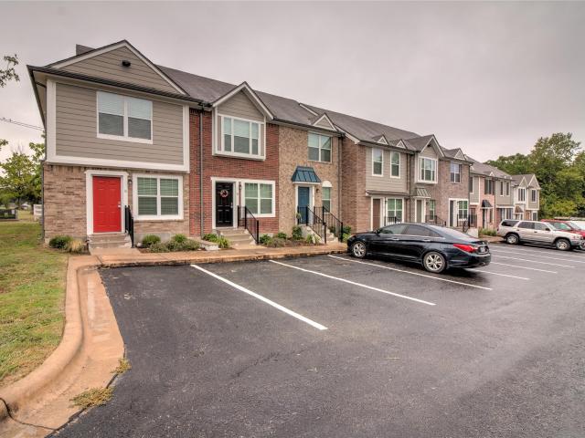 202 S College St # 5
