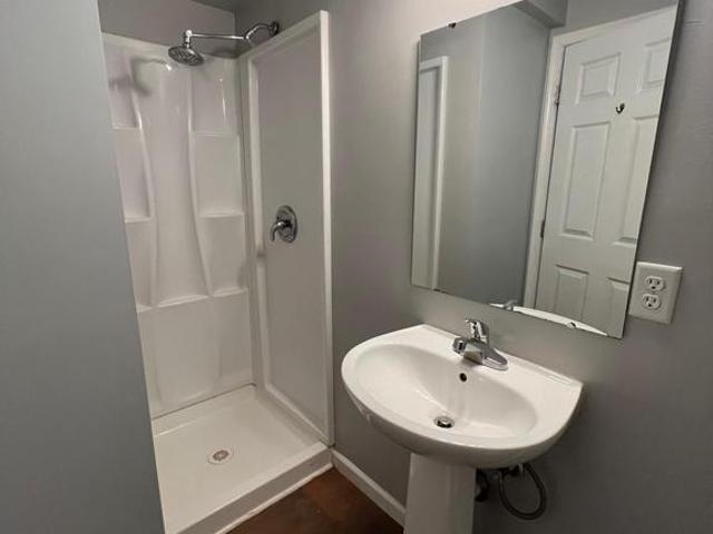 202 S Samuel Street # 5