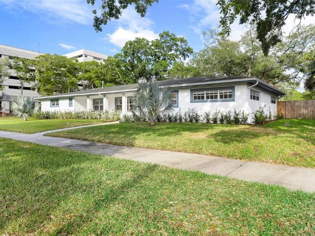 202 S Shore Crest Dr, Tampa, FL 33609 | MLS #TB8459