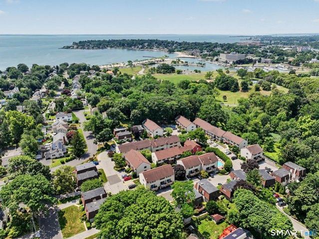 202 Soundview Ave Unit 14, Stamford, CT 06902