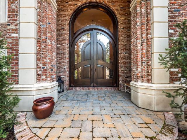202 Saratoga Vein Court