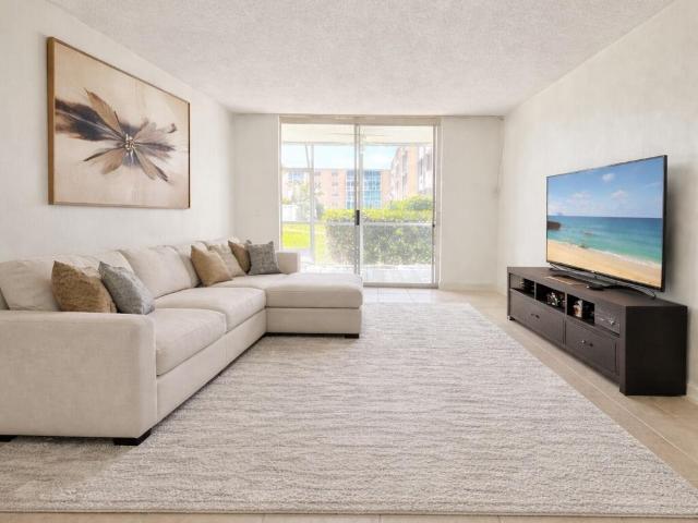 202 SE 10th St, Unit 105, Dania Beach, FL 33004 | MLS #B26014 | Compass