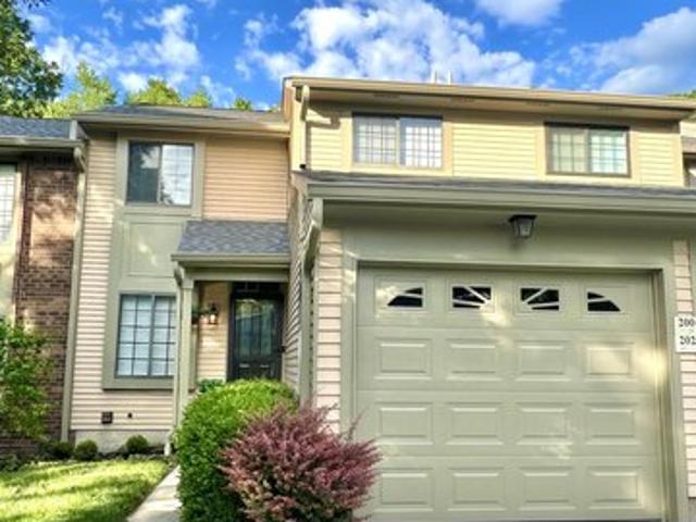 202 Shaker Heights Ln, Crestview Hills, KY 41017