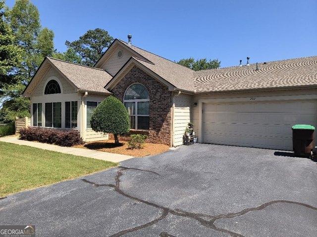 202 Silver Summit Dr SE, Conyers, GA 30094