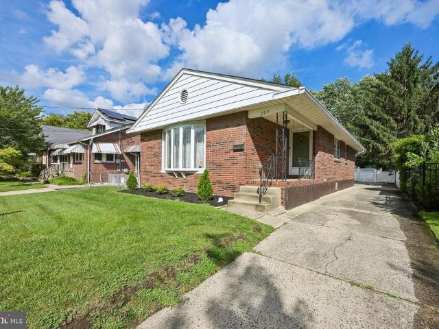 202 Stratford Avenue