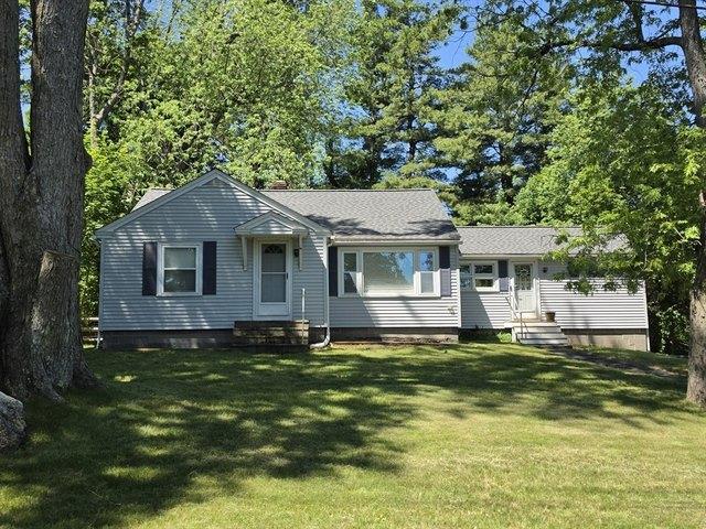202 Sunnyhill Rd, Lunenburg, MA 01462