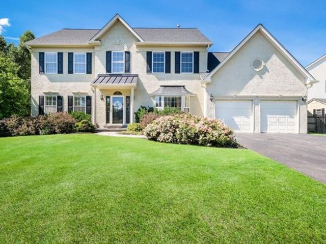 202 Pointer Ct, Chalfont, PA 18914