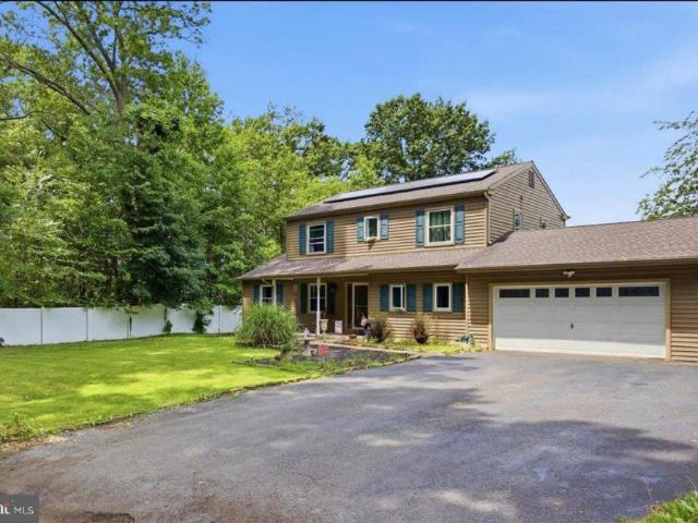 202 Petitt Avenue