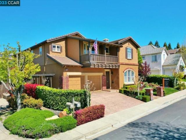 202 Pinewood Ct, Danville, CA 94506