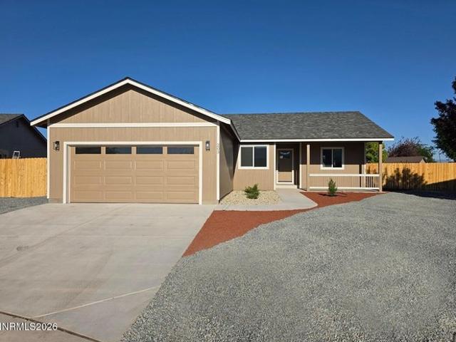 202 Pinion Pine Ct, Yerington, NV 89447