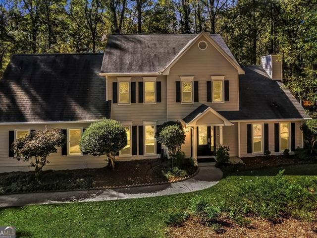 202 Pinnacle Ct, Peachtree City, GA 30269
