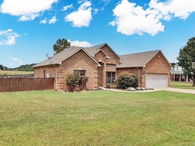 202 Plantation Dr, Mayflower, AR 72106