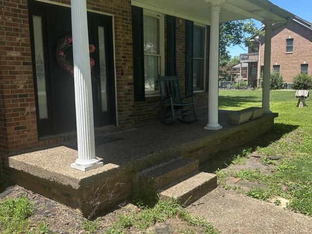 202 Quincy Dr