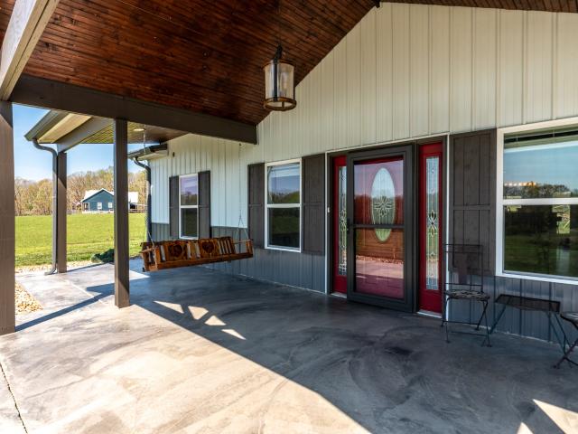 202 Rocky Dr