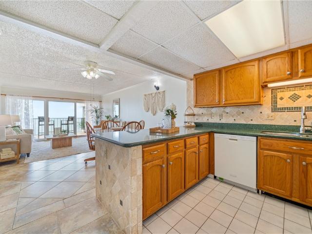 202 Reef Avenue 506