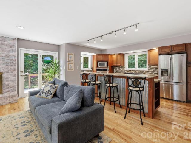 202 Riva Ridge Drive