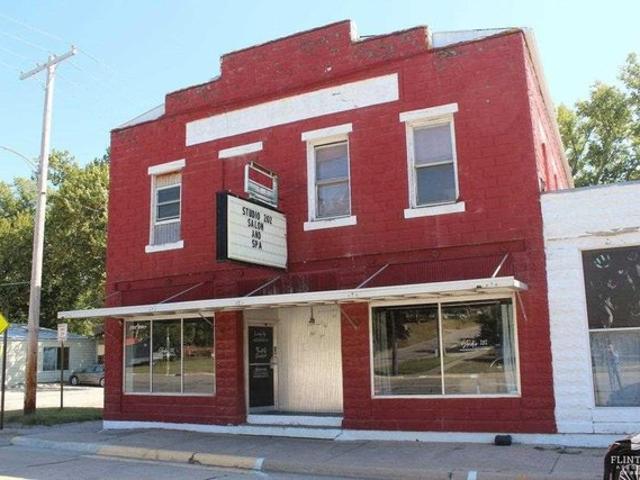 202 Riley Ave, Ogden, KS 66517