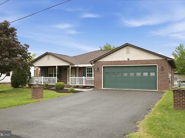 202 Russelcroft Road