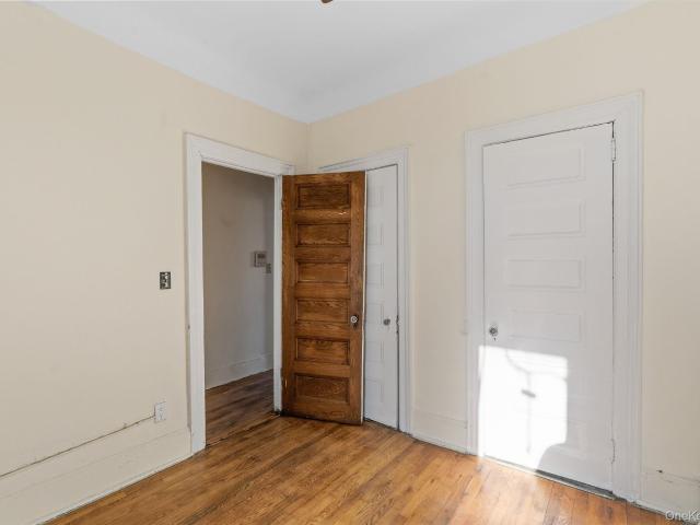 202 W 118th St 5A