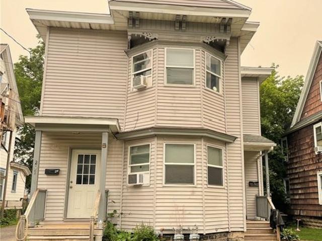 202 W Yates St, East Syracuse, NY 13057