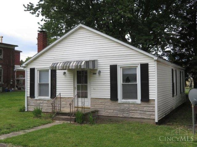 202 W Church St, New Vienna, OH 45159