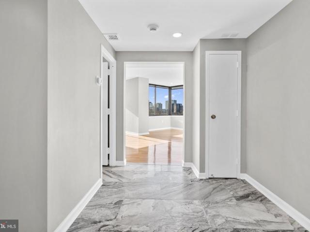 202 W Rittenhouse Square # 1704