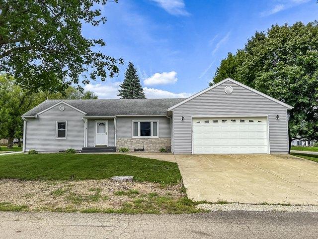 202 W Spring St, Lawler, IA 52154