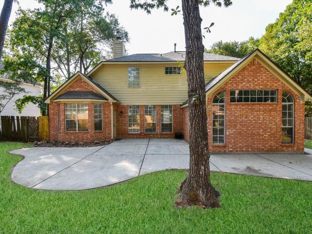 202 W Sterling Pond Circle