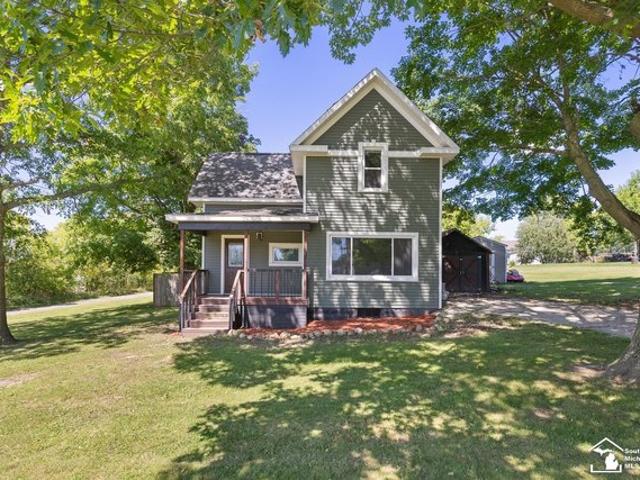 202 Walnut St, Addison, MI 49220